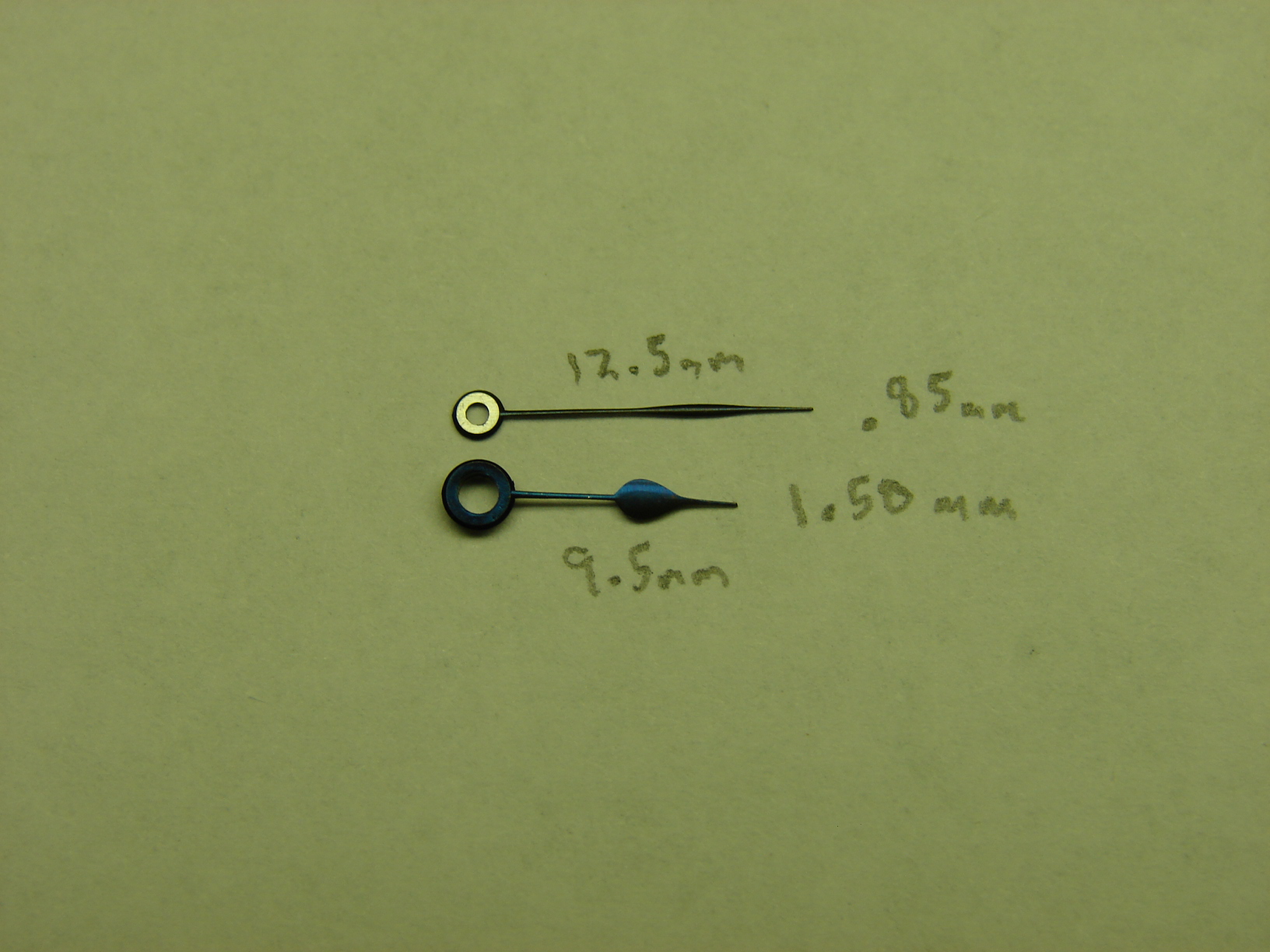 watch hand pairs with hole sizes .85mm x 1.50mm