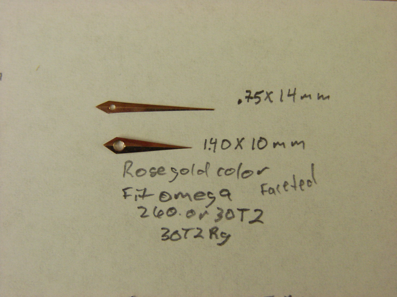 watch hand pairs with hole sizes .75mm x 1.40mm